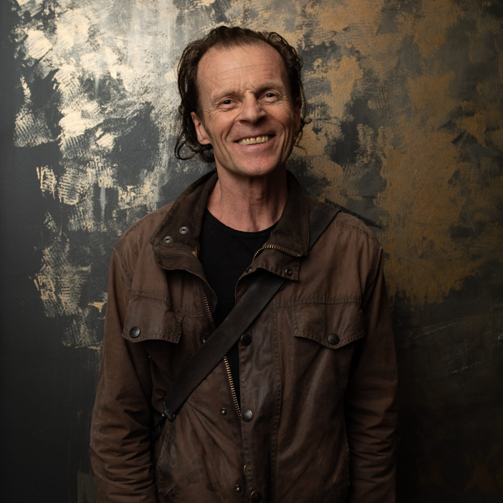 Biography - Mark Pearson Artist